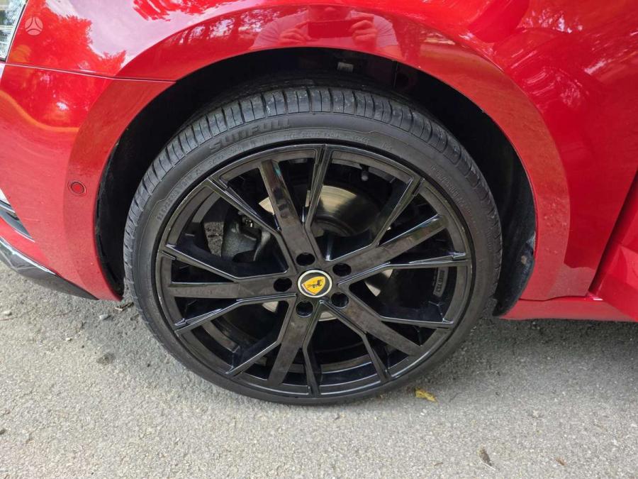 Red Skoda Octavia 2019 in Alytus, with an engine capacity of 1.97 L and mileage of 215 thousand km for 8500 €, photo 13 on AUTOMOTO.COM.LV