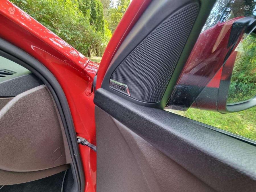 Red Skoda Octavia 2019 in Alytus, with an engine capacity of 1.97 L and mileage of 215 thousand km for 8500 €, photo 21 on AUTOMOTO.COM.LV