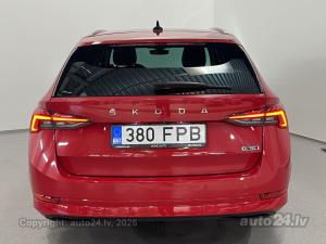 Sarkans Skoda Octavia 2021 Tallina, ar dzinēja tilpumu 1.50 L un nobraukumu 127 tūkst. km par 15800 €, foto 5 vietnē AUTOMOTO.COM.LV