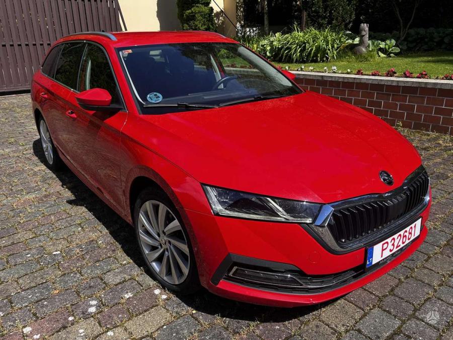 Red Skoda Octavia 2021 in Vilnius, with an engine capacity of 1.97 L and mileage of 217 thousand km for 13099 €, photo 1 on AUTOMOTO.COM.LV