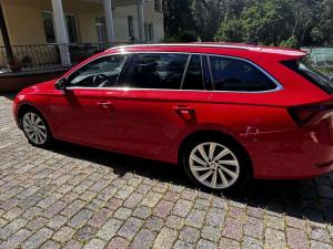 Red Skoda Octavia 2021 in Vilnius, with an engine capacity of 1.97 L and mileage of 217 thousand km for 13099 €, photo 10 on AUTOMOTO.COM.LV