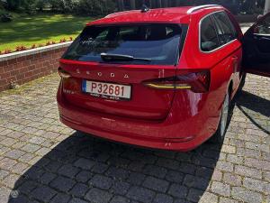 Red Skoda Octavia 2021 in Vilnius, with an engine capacity of 1.97 L and mileage of 217 thousand km for 13099 €, photo 13 on AUTOMOTO.COM.LV