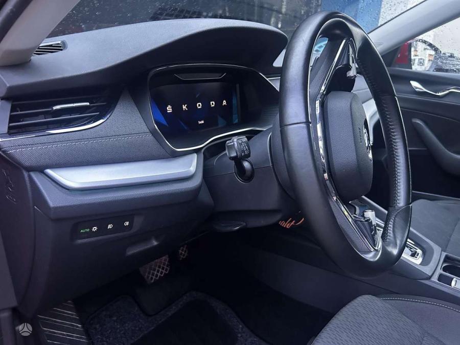 Red Skoda Octavia 2021 in Vilnius, with an engine capacity of 1.97 L and mileage of 217 thousand km for 13099 €, photo 38 on AUTOMOTO.COM.LV