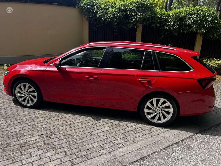Red Skoda Octavia 2021 in Vilnius, with an engine capacity of 1.97 L and mileage of 217 thousand km for 13099 €, photo 46 on AUTOMOTO.COM.LV