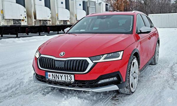 Sarkans Skoda Octavia 2023 Viļņa, ar dzinēja tilpumu 1.97 L un nobraukumu 35 tūkst. km par 31500 €, foto 1 vietnē AUTOMOTO.COM.LV