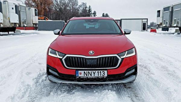 Sarkans Skoda Octavia 2023 Viļņa, ar dzinēja tilpumu 1.97 L un nobraukumu 35 tūkst. km par 31500 €, foto 3 vietnē AUTOMOTO.COM.LV