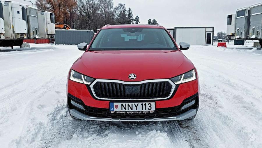 Sarkans Skoda Octavia 2023 Viļņa, ar dzinēja tilpumu 1.97 L un nobraukumu 35 tūkst. km par 31500 €, foto 3 vietnē AUTOMOTO.COM.LV