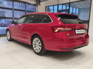 Red Skoda Octavia 2025 in Riga, with an engine capacity of 1.50 L and mileage of 35 thousand km for 25990 €, photo 6 on AUTOMOTO.COM.LV