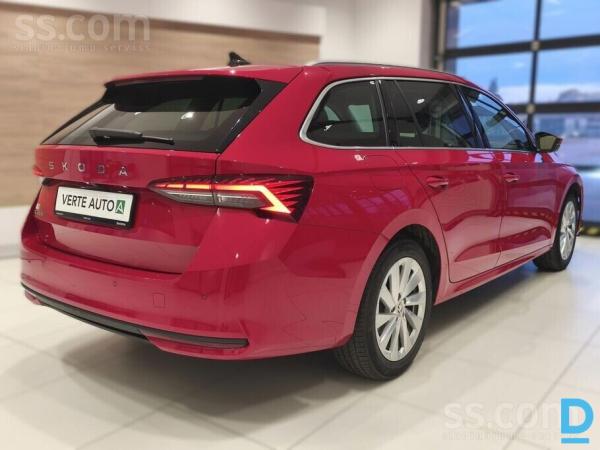 Красный Шкода Октавия 2025 в Рига, объемом двигателя 1.50 л и пробегом 35 тыс. км за 25990 €, фото 3 на AUTOMOTO.COM.LV