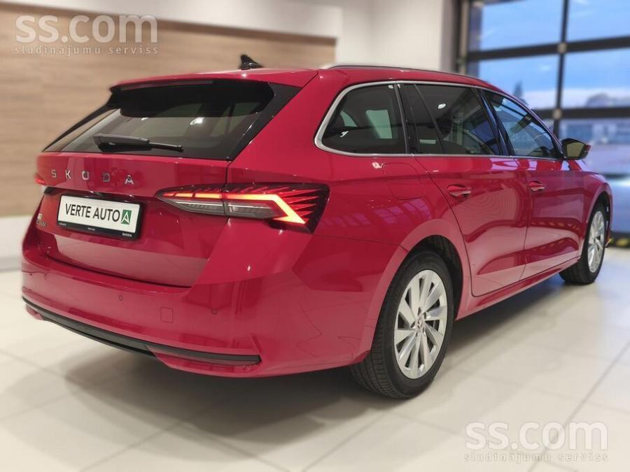 Red Skoda Octavia 2025 in Riga, with an engine capacity of 1.50 L and mileage of 41 thousand km for 23490 €, photo 5 on AUTOMOTO.COM.LV