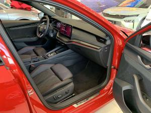 Red Skoda Octavia 2026 in Kaunas, with an engine capacity of 1.98 L and mileage of 0 thousand km for 39440 €, photo 32 on AUTOMOTO.COM.LV