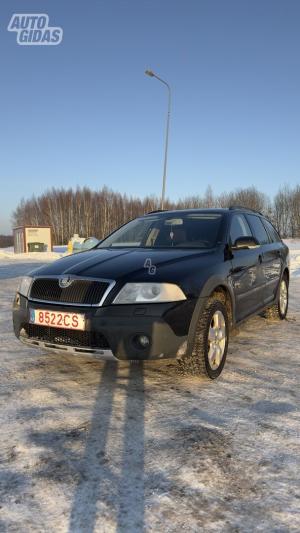 Black Skoda Octavia Scout 2007 in Vilnius, with an engine capacity of 2.00 L and mileage of 377 thousand km for 1900 €, photo 2 on AUTOMOTO.COM.LV