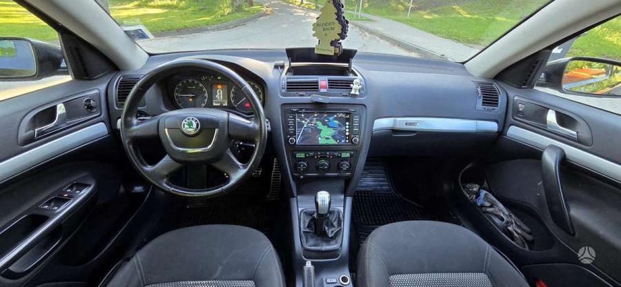 Melns Skoda Octavia Scout 2008 Klaipėda, ar dzinēja tilpumu 2.00 L un nobraukumu 267 tūkst. km par 3500 €, foto 11 vietnē AUTOMOTO.COM.LV