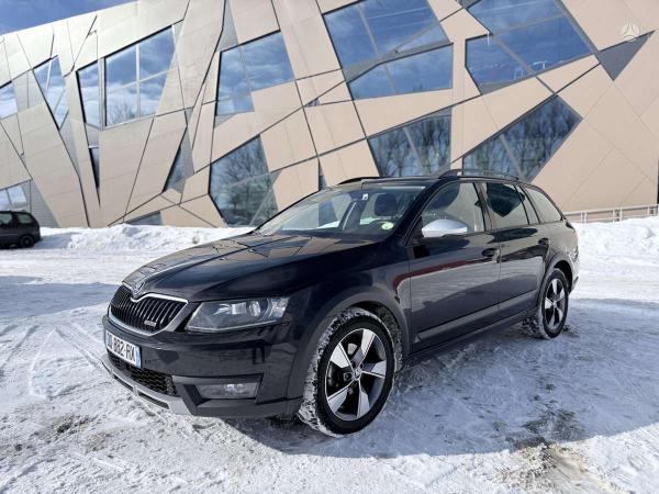 Melns Skoda Octavia Scout 2015 Šauļi, ar dzinēja tilpumu 1.97 L un nobraukumu 225 tūkst. km par 8200 €, foto 5 vietnē AUTOMOTO.COM.LV