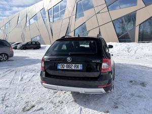 Black Skoda Octavia Scout 2015 in Siauliai, with an engine capacity of 1.97 L and mileage of 225 thousand km for 8200 €, photo 14 on AUTOMOTO.COM.LV