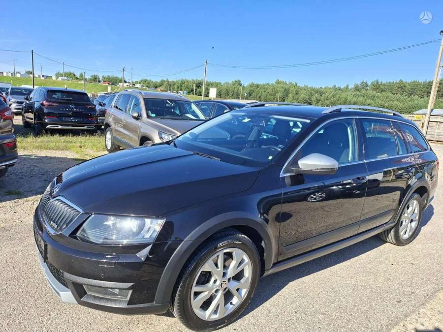 Melns Skoda Octavia Scout 2015 Viļņa, ar dzinēja tilpumu 2.00 L un nobraukumu 287 tūkst. km par 8800 €, foto 1 vietnē AUTOMOTO.COM.LV