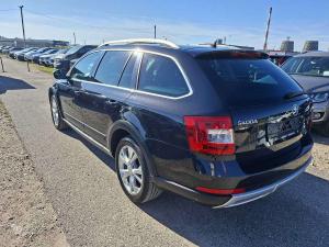 Melns Skoda Octavia Scout 2015 Viļņa, ar dzinēja tilpumu 2.00 L un nobraukumu 287 tūkst. km par 8800 €, foto 6 vietnē AUTOMOTO.COM.LV