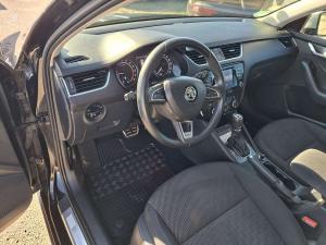 Melns Skoda Octavia Scout 2015 Viļņa, ar dzinēja tilpumu 2.00 L un nobraukumu 287 tūkst. km par 8800 €, foto 11 vietnē AUTOMOTO.COM.LV