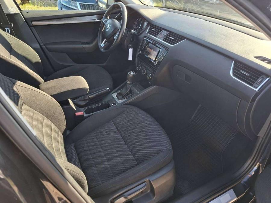 Melns Skoda Octavia Scout 2015 Viļņa, ar dzinēja tilpumu 2.00 L un nobraukumu 287 tūkst. km par 8800 €, foto 19 vietnē AUTOMOTO.COM.LV