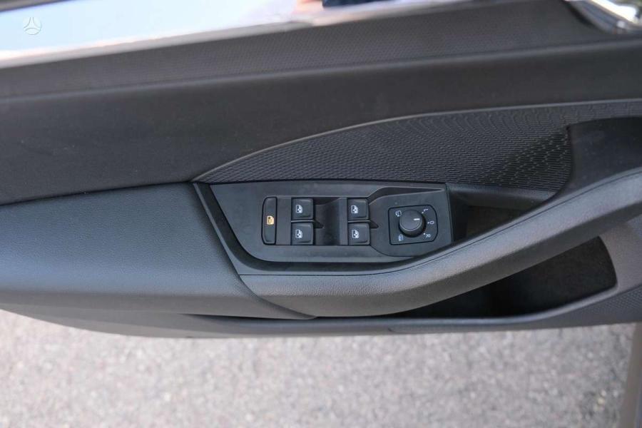 Melns Skoda Octavia Scout 2023 Viļņa, ar dzinēja tilpumu 1.97 L un nobraukumu 171 tūkst. km par 20900 €, foto 25 vietnē AUTOMOTO.COM.LV