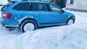 Zils Skoda Octavia Scout 2015 Viļņa, ar dzinēja tilpumu 2.00 L un nobraukumu 250 tūkst. km par 10300 €, foto 13 vietnē AUTOMOTO.COM.LV