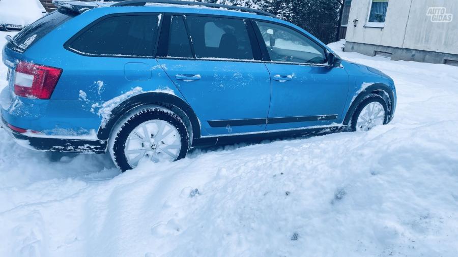 Zils Skoda Octavia Scout 2015 Viļņa, ar dzinēja tilpumu 2.00 L un nobraukumu 250 tūkst. km par 10300 €, foto 13 vietnē AUTOMOTO.COM.LV