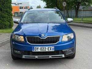 Blue Skoda Octavia Scout 2015 in Taurage, with an engine capacity of 2.00 L and mileage of 300 thousand km for 6900 €, photo 3 on AUTOMOTO.COM.LV