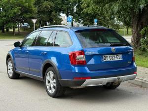 Blue Skoda Octavia Scout 2015 in Taurage, with an engine capacity of 2.00 L and mileage of 300 thousand km for 6900 €, photo 8 on AUTOMOTO.COM.LV