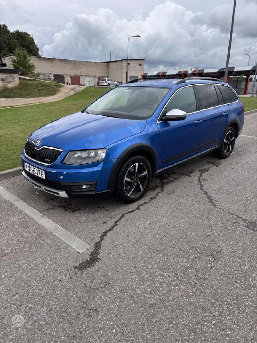 Zils Skoda Octavia Scout 2015 Utena, ar dzinēja tilpumu 2.00 L un nobraukumu 176 tūkst. km par 6990 €, foto 6 vietnē AUTOMOTO.COM.LV