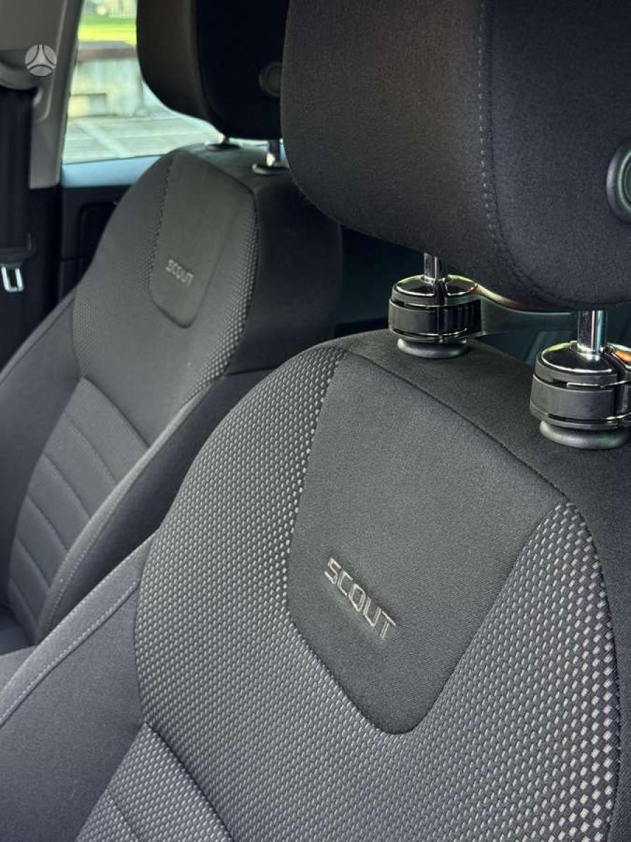 Blue Skoda Octavia Scout 2016 in Kaunas, with an engine capacity of 1.97 L and mileage of 280 thousand km for 9250 €, photo 23 on AUTOMOTO.COM.LV
