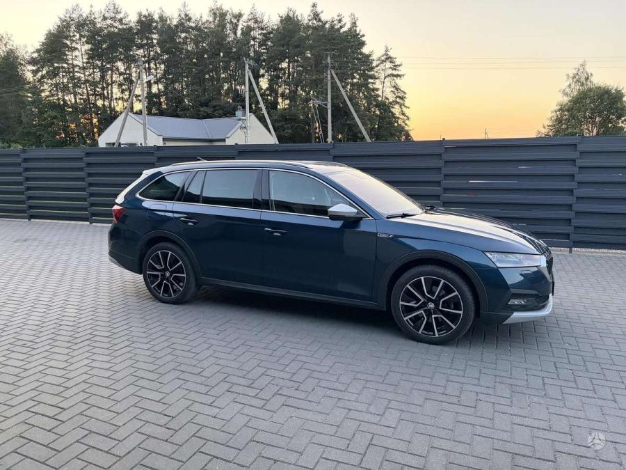 Blue Skoda Octavia Scout 2023 in Salcininkai, with an engine capacity of 1.97 L and mileage of 215 thousand km for 20500 €, photo 6 on AUTOMOTO.COM.LV