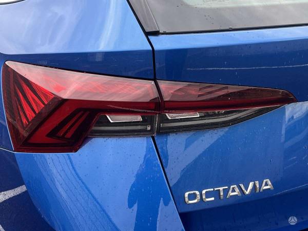 Zils Skoda Octavia Scout 2023 Viļņa, ar dzinēja tilpumu 1.97 L un nobraukumu 195 tūkst. km par 18850 €, foto 6 vietnē AUTOMOTO.COM.LV