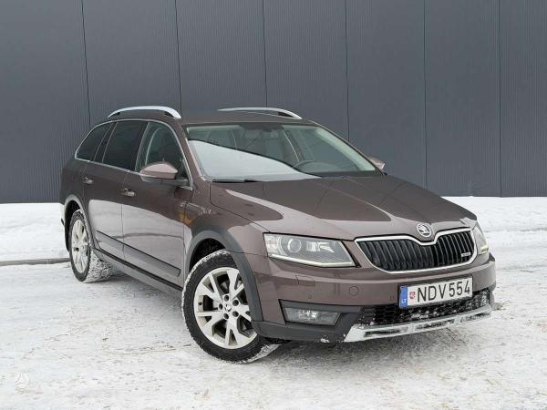 Brown Skoda Octavia Scout 2015 in Panevezys, with an engine capacity of 2.00 L and mileage of 292 thousand km for 5899 €, photo 1 on AUTOMOTO.COM.LV