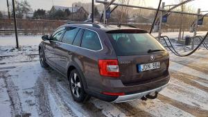 Brown Skoda Octavia Scout 2016 in Vilnius, with an engine capacity of 1.98 L and mileage of 250 thousand km for 9000 €, photo 5 on AUTOMOTO.COM.LV