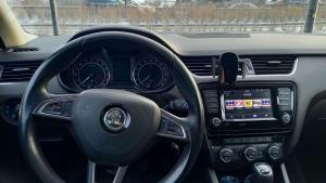 Brown Skoda Octavia Scout 2016 in Vilnius, with an engine capacity of 1.98 L and mileage of 250 thousand km for 9000 €, photo 11 on AUTOMOTO.COM.LV