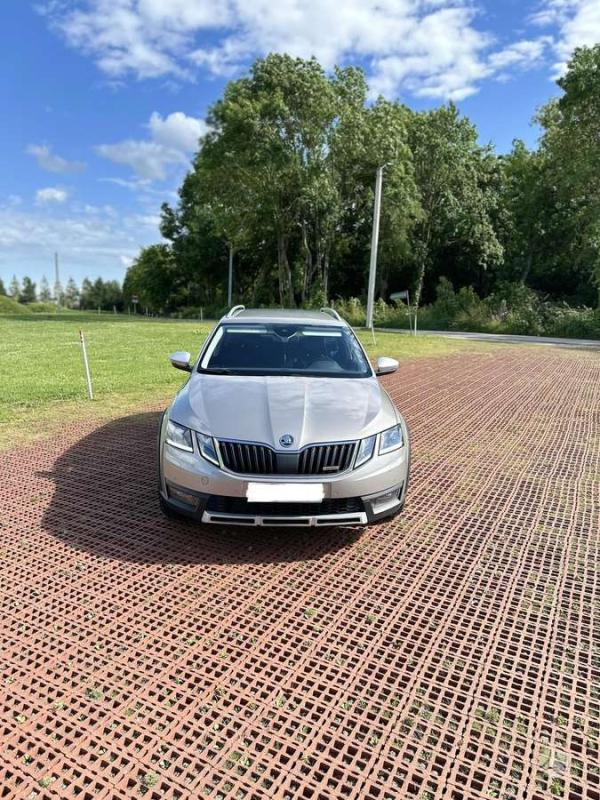 Brūns Skoda Octavia Scout 2018 Kauņa, ar dzinēja tilpumu 2.00 L un nobraukumu 172 tūkst. km par 13999 €, foto 2 vietnē AUTOMOTO.COM.LV