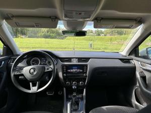 Brown Skoda Octavia Scout 2018 in Kaunas, with an engine capacity of 2.00 L and mileage of 172 thousand km for 13999 €, photo 9 on AUTOMOTO.COM.LV