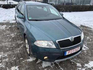 Green Skoda Octavia Scout 2008 in Kaunas, with an engine capacity of 2.00 L and mileage of 336 thousand km for 3200 €, photo 2 on AUTOMOTO.COM.LV