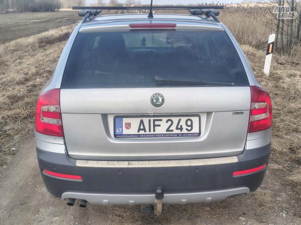 Grey Skoda Octavia Scout 2007 in Marijampole, with an engine capacity of 2.00 L and mileage of 298 thousand km for 2800 €, photo 2 on AUTOMOTO.COM.LV