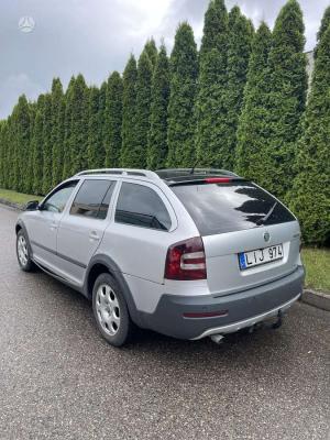 Grey Skoda Octavia Scout 2007 in Kaunas, with an engine capacity of 2.00 L and mileage of 320 thousand km for 1450 €, photo 6 on AUTOMOTO.COM.LV