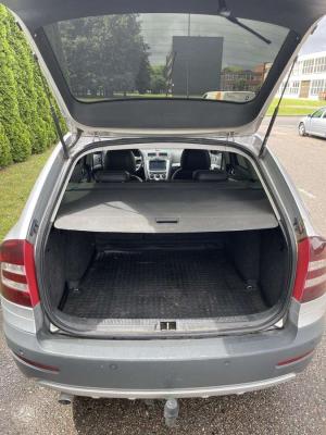 Grey Skoda Octavia Scout 2007 in Kaunas, with an engine capacity of 2.00 L and mileage of 320 thousand km for 1450 €, photo 8 on AUTOMOTO.COM.LV