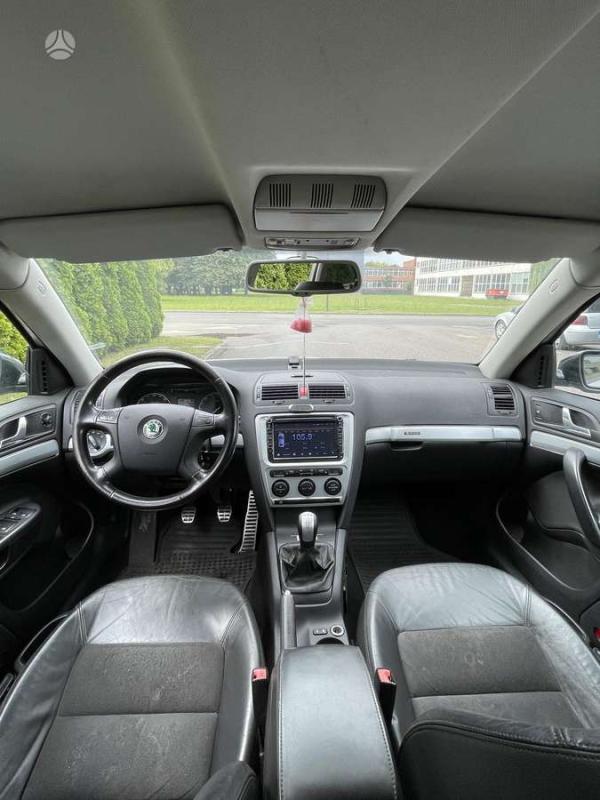 Pelēks Skoda Octavia Scout 2007 Kauņa, ar dzinēja tilpumu 2.00 L un nobraukumu 320 tūkst. km par 1450 €, foto 9 vietnē AUTOMOTO.COM.LV