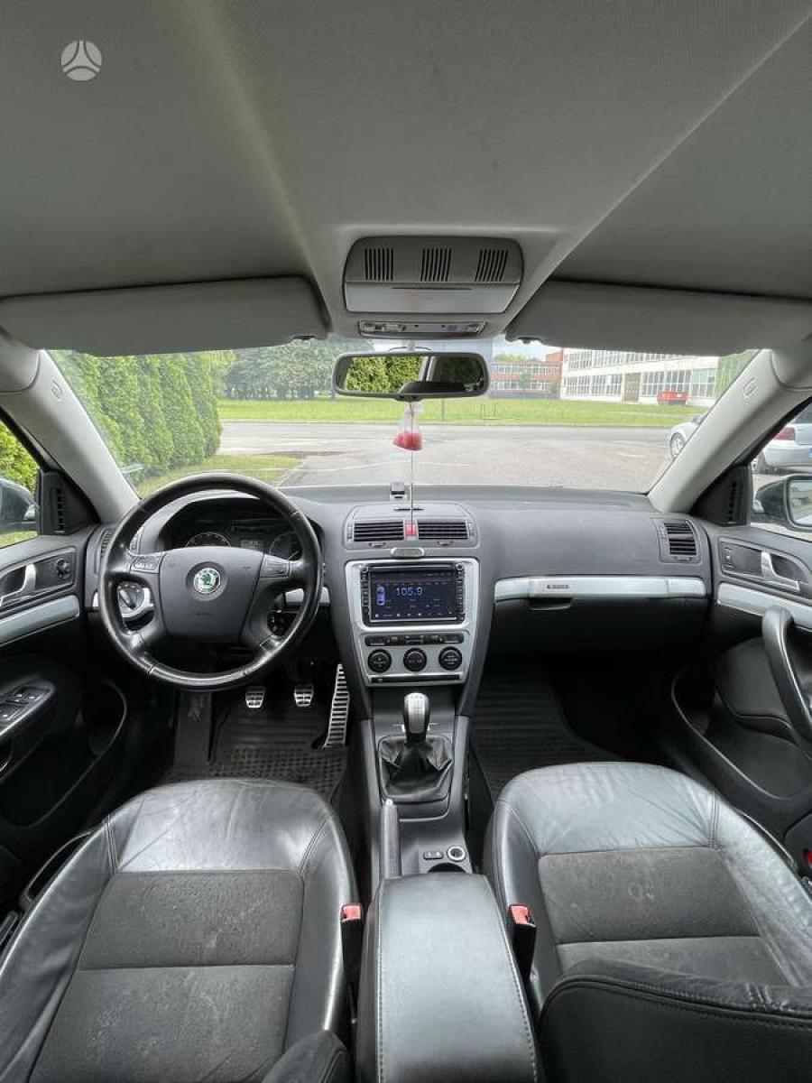 Grey Skoda Octavia Scout 2007 in Kaunas, with an engine capacity of 2.00 L and mileage of 320 thousand km for 1450 €, photo 10 on AUTOMOTO.COM.LV