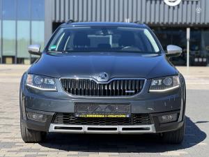 Grey Skoda Octavia Scout 2015 in Siauliai, with an engine capacity of 1.97 L and mileage of 241 thousand km for 8700 €, photo 4 on AUTOMOTO.COM.LV