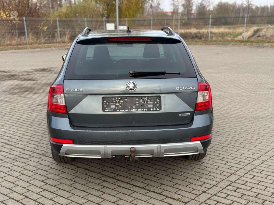 Grey Skoda Octavia Scout 2016 in Marijampole, with an engine capacity of 1.97 L and mileage of 310 thousand km for 6700 €, photo 4 on AUTOMOTO.COM.LV