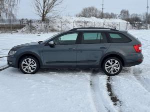 Grey Skoda Octavia Scout 2016 in Marijampole, with an engine capacity of 1.97 L and mileage of 310 thousand km for 6600 €, photo 2 on AUTOMOTO.COM.LV