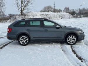 Grey Skoda Octavia Scout 2016 in Marijampole, with an engine capacity of 1.97 L and mileage of 310 thousand km for 6600 €, photo 6 on AUTOMOTO.COM.LV
