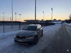 Pelēks Skoda Octavia Scout 2016 Jonava, ar dzinēja tilpumu 2.00 L un nobraukumu 279 tūkst. km par 8799 €, foto 2 vietnē AUTOMOTO.COM.LV