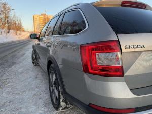 Pelēks Skoda Octavia Scout 2016 Jonava, ar dzinēja tilpumu 2.00 L un nobraukumu 279 tūkst. km par 8799 €, foto 14 vietnē AUTOMOTO.COM.LV