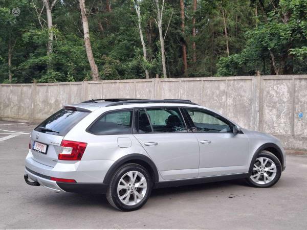 Pelēks Skoda Octavia Scout 2016 Viļņa, ar dzinēja tilpumu 2.00 L un nobraukumu 171 tūkst. km par 10500 €, foto 3 vietnē AUTOMOTO.COM.LV
